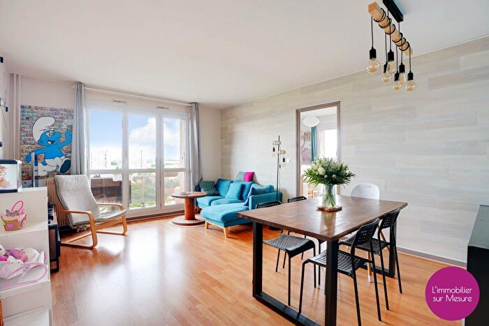 Appartement à vendre - Le Bourget, Edouard Vaillant - 4 pièces - 3 chambres