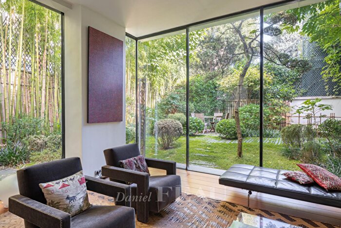 Neuilly-sur-Seine, Parc de Neuilly : Maison 6 pièces à vendre