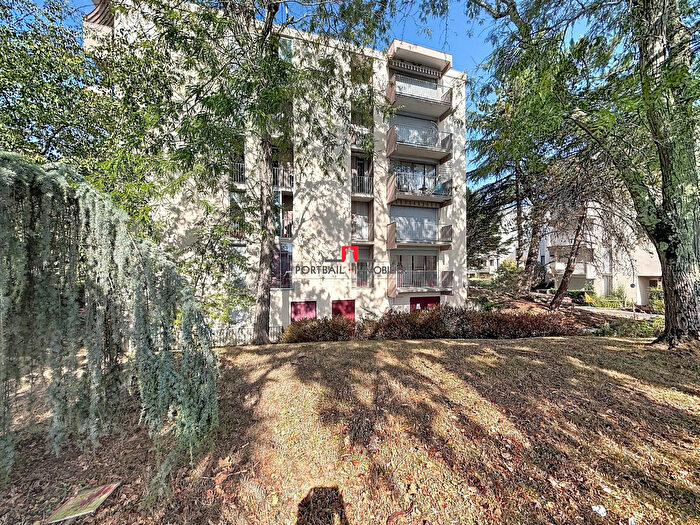Appartement 2 pièces à Cenon, à vendre