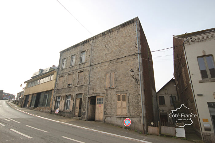 Maison à vendre - Vireux-Wallerand - 9 pièces - 5 chambres