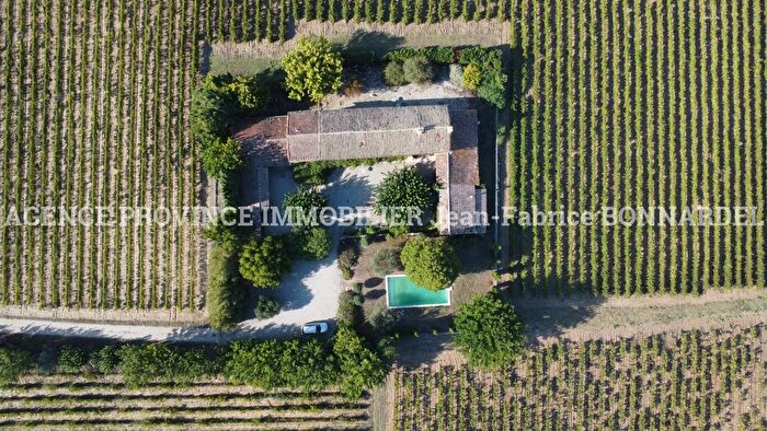 Maison à vendre - Rochegude - 8 pièces - 6 chambres