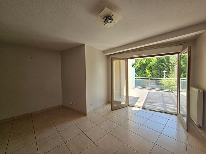 Appartement 4 pièces à Bordeaux, Parc Bordelais, à louer