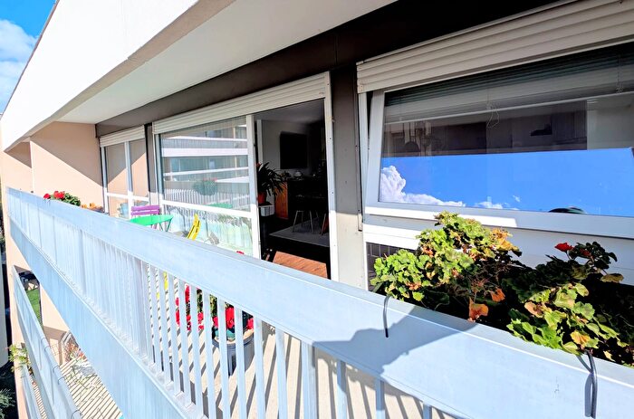 Élancourt, Les Nouveaux Horizons, Les Mares : Appartement 4 pièces à vendre