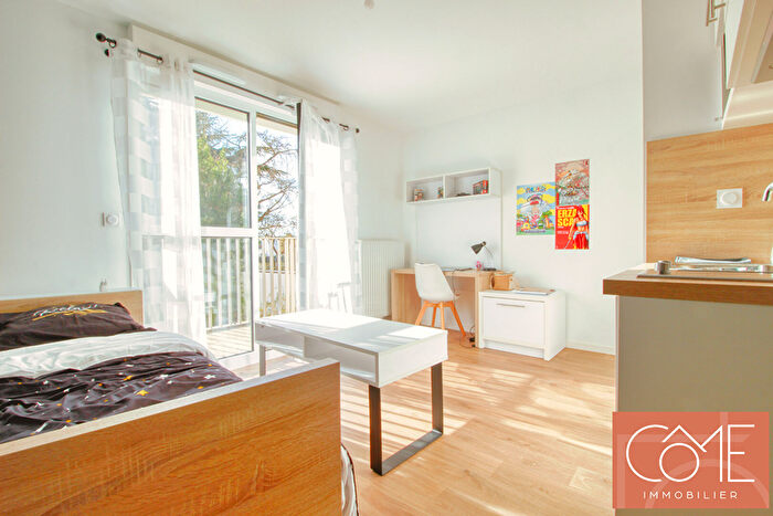 Appartement à vendre - Quartiers Nord-Ouest, Villejean - 1 pièce