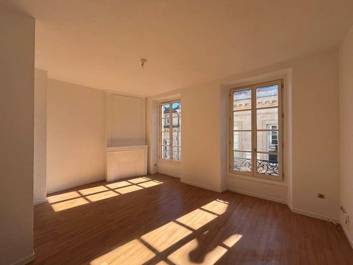 Appartement 1 pièce à louer à Centre ville, Bordeaux