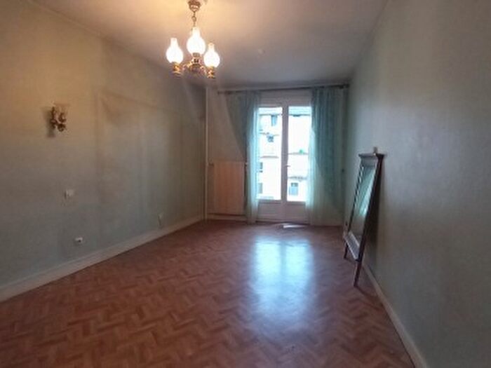Appartement à vendre - Rive-de-Gier, Centre-ville, Baldeyrou, République - 3 pièces - 2 chambres