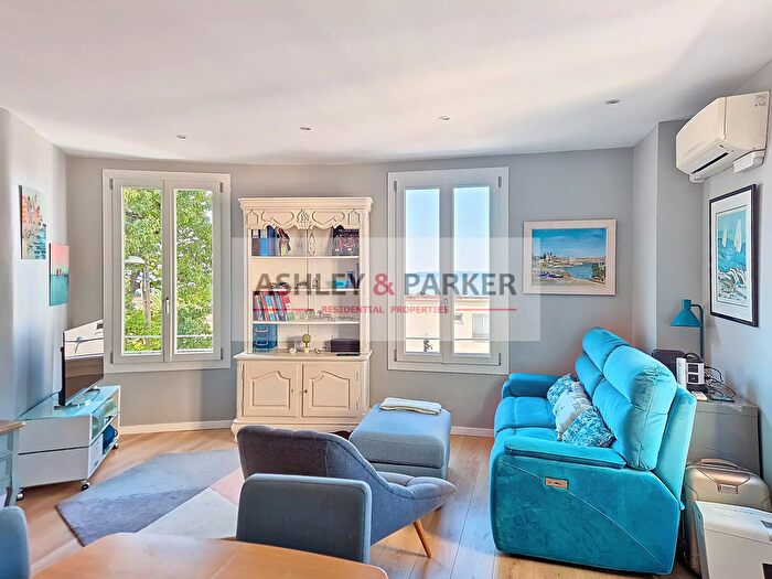 Appartement à vendre - Nice, Mont-Boron - 2 pièces - 1 chambre