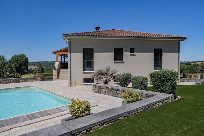 Maison 7 pièces à Figeac, à vendre