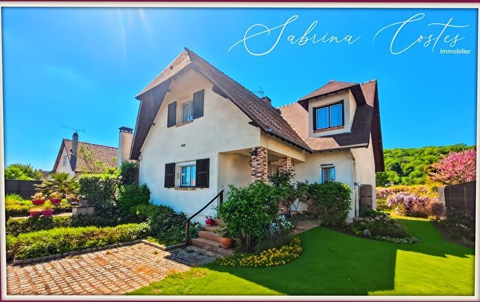 Maison à vendre - Aubevoye - 6 pièces - 4 chambres