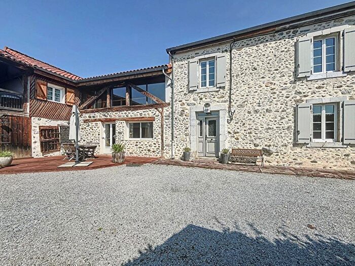 Maison à vendre - Huos - 6 pièces - 4 chambres