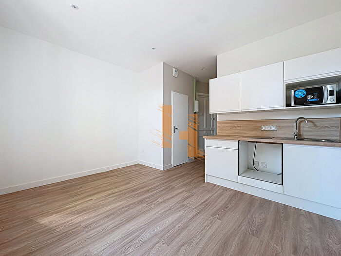 Appartement 2 pièces à Lyon 8ème, Grand Trou, Moulin à vent, Petite Guille, à louer