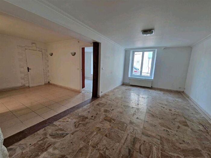 Appartement à louer - Luzarches - 3 pièces - 2 chambres