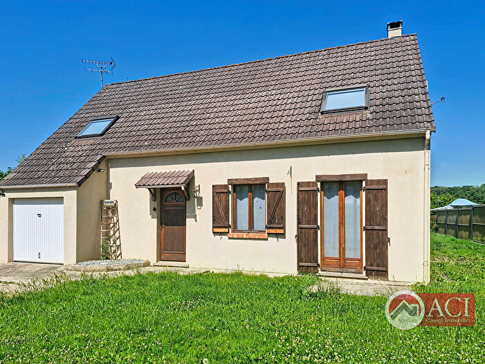 Maison 7 pièces à Civières, à vendre
