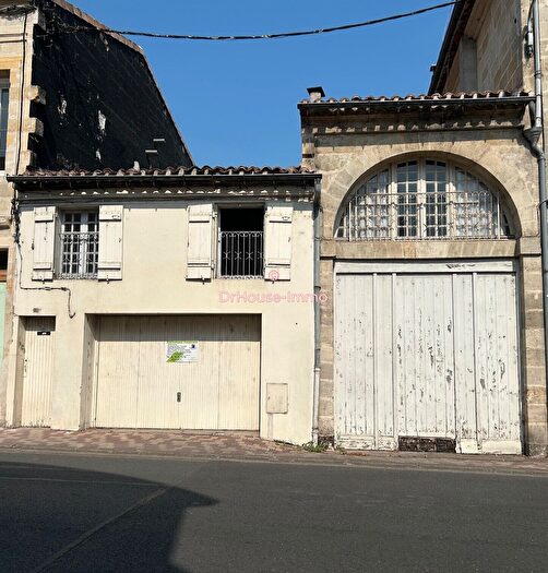 Maison à vendre - Coutras - 4 pièces - 3 chambres