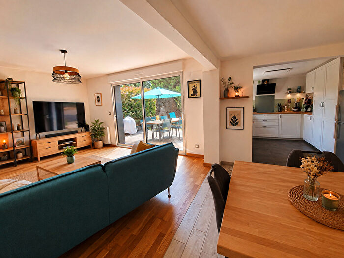 Maison 6 pièces à vendre à Saint-Sébastien-sur-Loire, Ouest