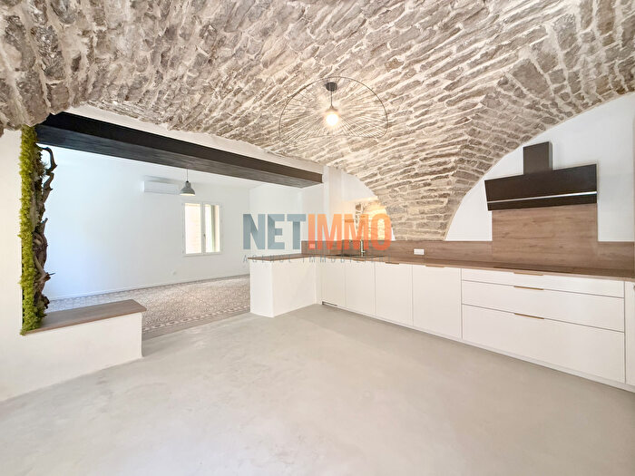 Maison à vendre - Bernis - 5 pièces - 4 chambres