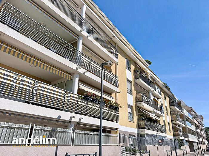 Saint-Raphaël, Centre-ville : Appartement 2 pièces à vendre