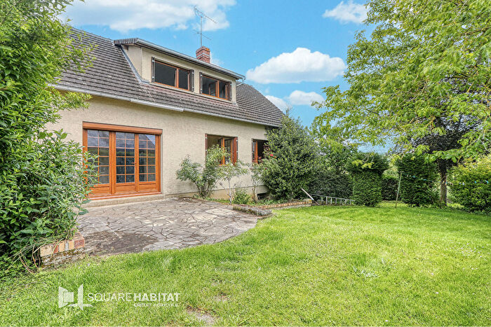 Maison 6 pièces à Saint-Pierre-de-Bailleul, à vendre