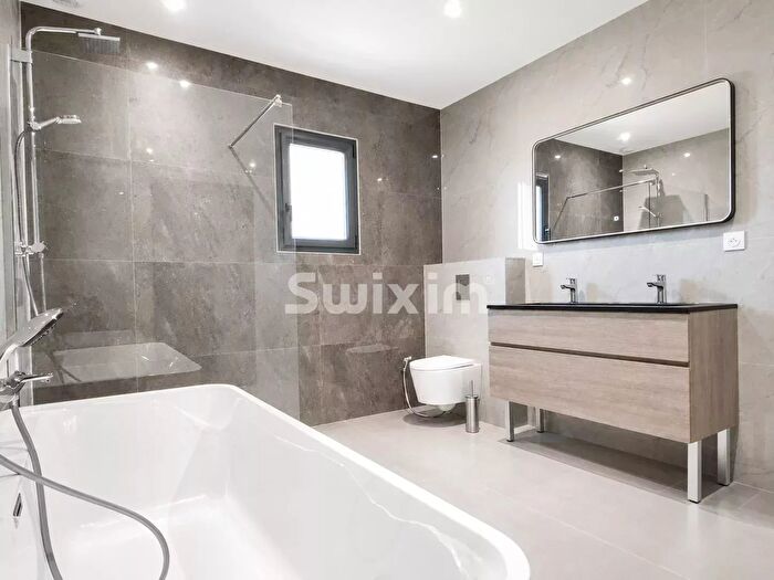 Maison 4 pièces à Belley, à vendre