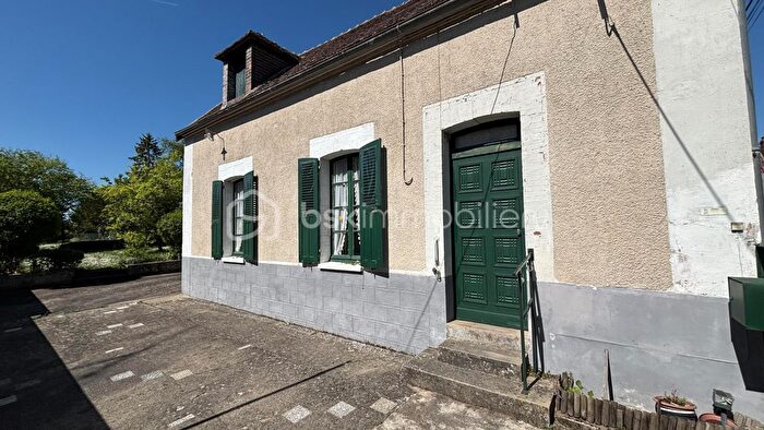 Maison à vendre - Courgenay - 4 pièces - 2 chambres