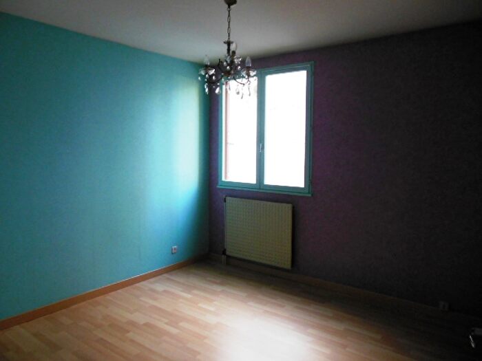 Appartement à louer - Annonay, Centre-ville - 4 pièces - 2 chambres