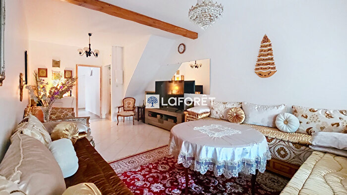 Maison à vendre - Tergnier, Tergnier ville - 5 pièces - 3 chambres