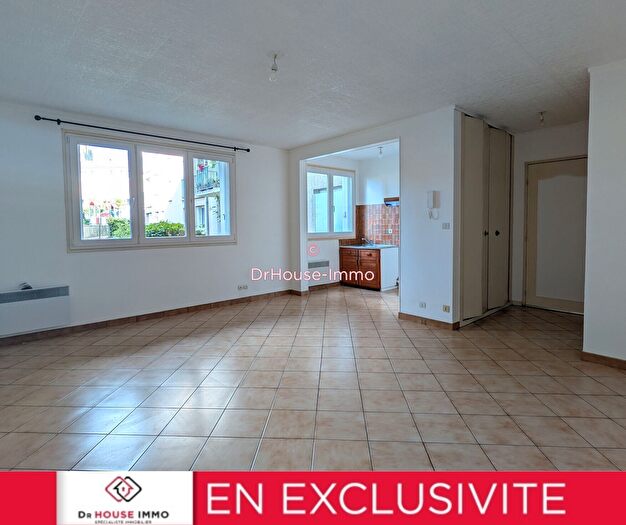 Appartement 2 pièces à vendre - Limay, Centre-ville