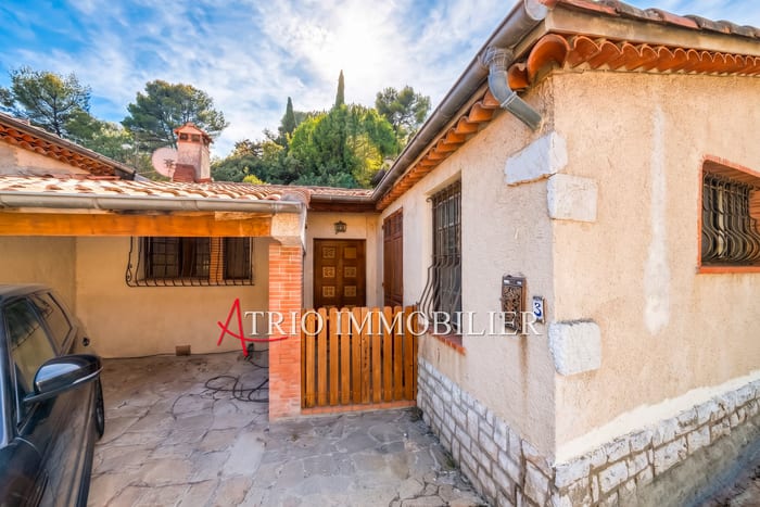 Maison 3 pièces à Cagnes-sur-Mer, Le Vallon des Vaux, La Campanette, Montaleigne, à vendre
