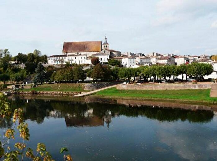 Appartement à louer - Guîtres - 2 pièces - 1 chambre
