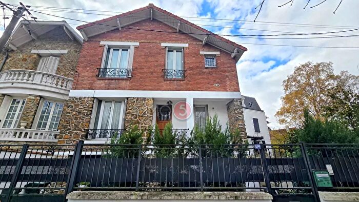 Maison à vendre - Villemomble, Les Coquetiers - 5 pièces - 3 chambres