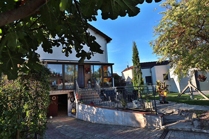 Maison à vendre - Saint-Parres-aux-Tertres - 5 pièces - 3 chambres