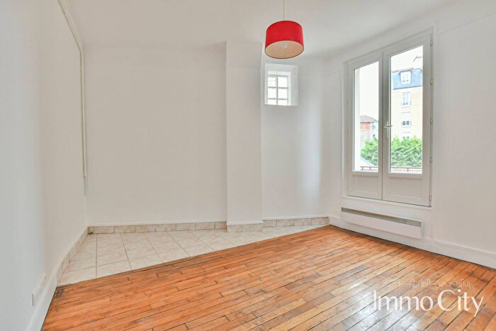 Appartement à louer - Chemins des Vignes, Issy-les-Moulineaux - 3 pièces - 2 chambres