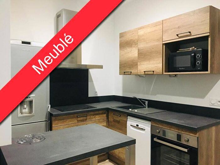 Appartement à louer - Quais du Tarn, Millau - 2 pièces - 1 chambre