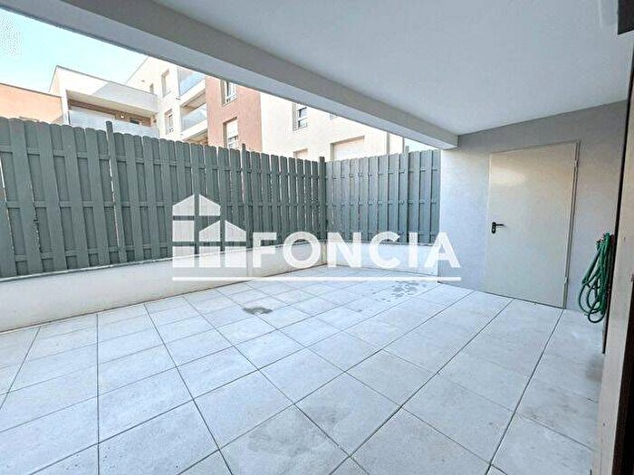 Est, Ferney-Voltaire - Appartement 4 pièces à louer