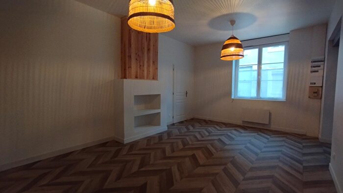 Maison à vendre - Saint-Mars-dOutillé - 6 pièces - 5 chambres