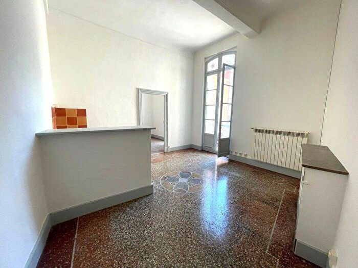 Sommières : Appartement 2 pièces à louer