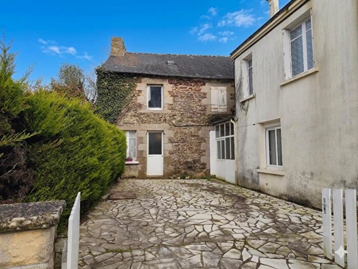 Maison à vendre - Saint-Brieuc-de-Mauron - 5 pièces - 3 chambres