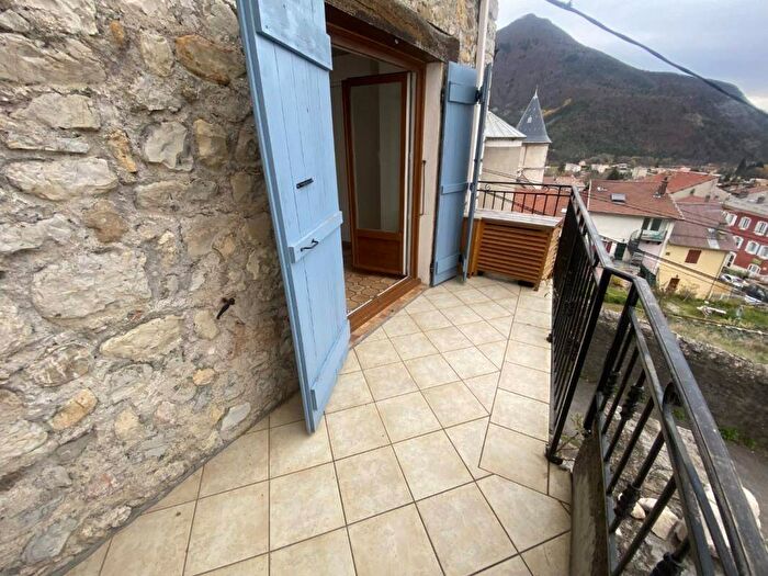 Appartement à louer - Veynes - 1 pièce - 2 chambres