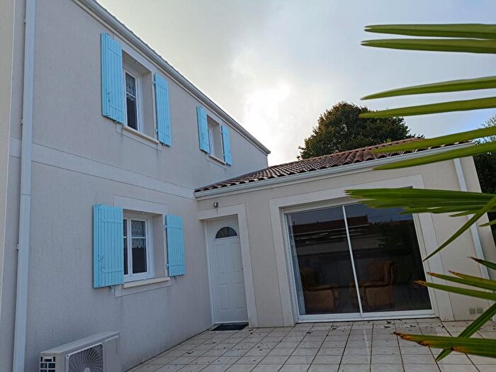 Maison à vendre - Saint-Georges-de-Didonne, Centre-ville - 4 pièces - 3 chambres