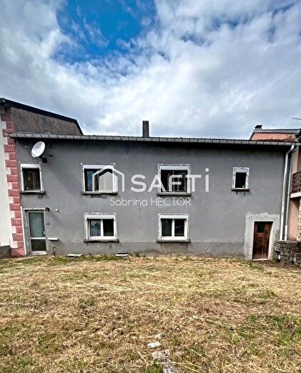 Maison à vendre - Chémery-les-Deux - 6 pièces - 4 chambres