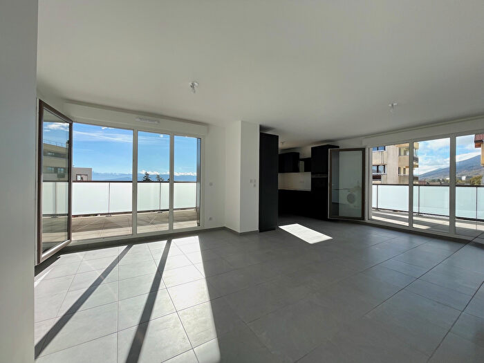 Appartement 4 pièces à Gex, à vendre
