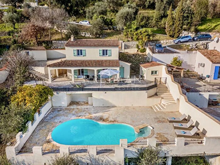 Maison à vendre - Le Broc - 4 pièces - 3 chambres