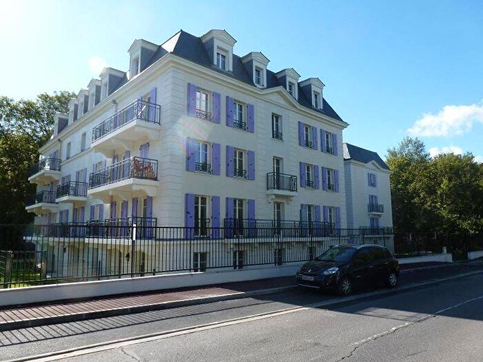 Stade, Franconville : Appartement 3 pièces à louer