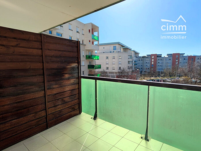 Appartement à vendre - Échirolles, Centre-ville - 2 pièces - 1 chambre