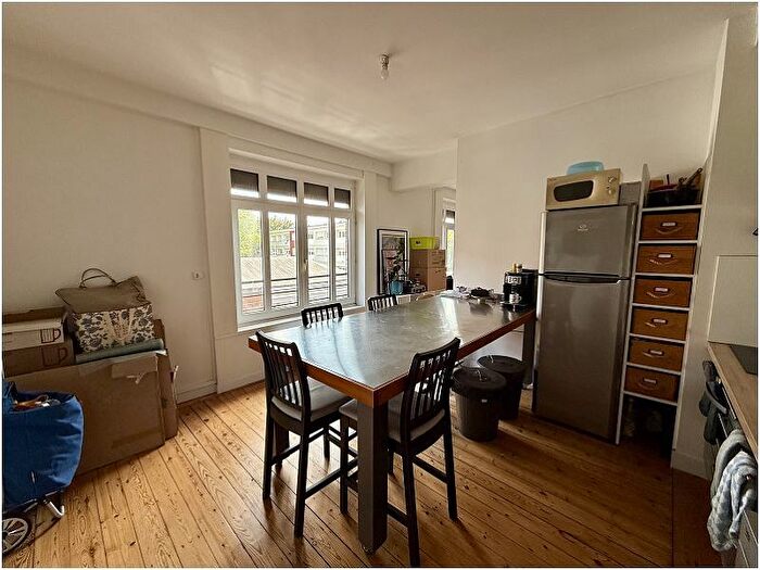 Appartement à louer - Lille, Wazemmes - 2 pièces - 1 chambre