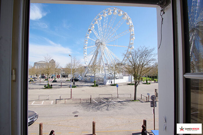 Appartement à vendre - La Rochelle, Centre-ville, Vieux-port, Marché - 6 pièces - 5 chambres