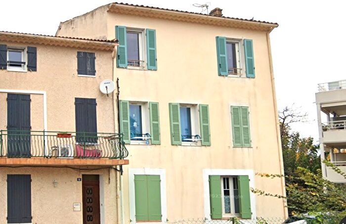 Appartement à vendre - Vidauban - 2 pièces - 1 chambre