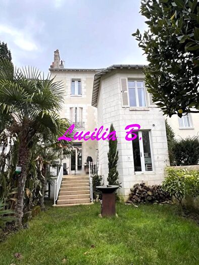 Maison 7 pièces à vendre à Tours