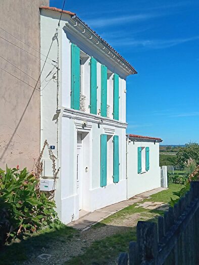 Maison à vendre - Saint-Estèphe - 5 pièces - 3 chambres