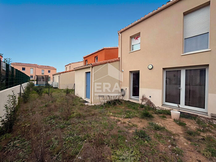 Maison à louer - Pertuis, Centre-ville, Fours à Chaux, Claret - 4 pièces - 3 chambres